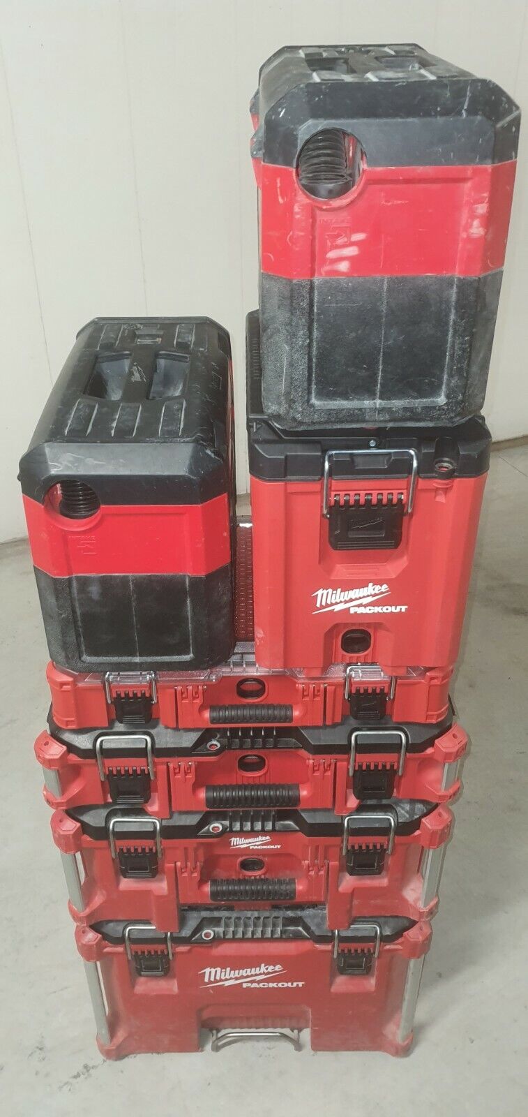 Milwaukee M18 Wet Dry Vacuum Packout Mounting Feet AU3DPRINT